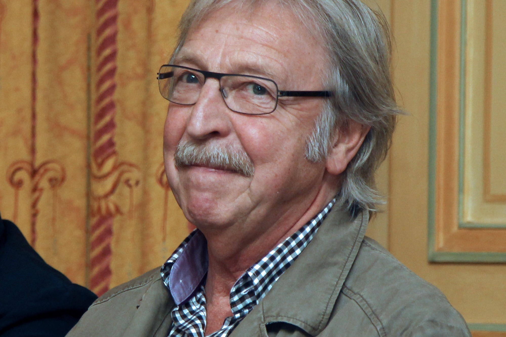 Henri Dès : "C'est un miracle que je sois encore en vie", confie le ...