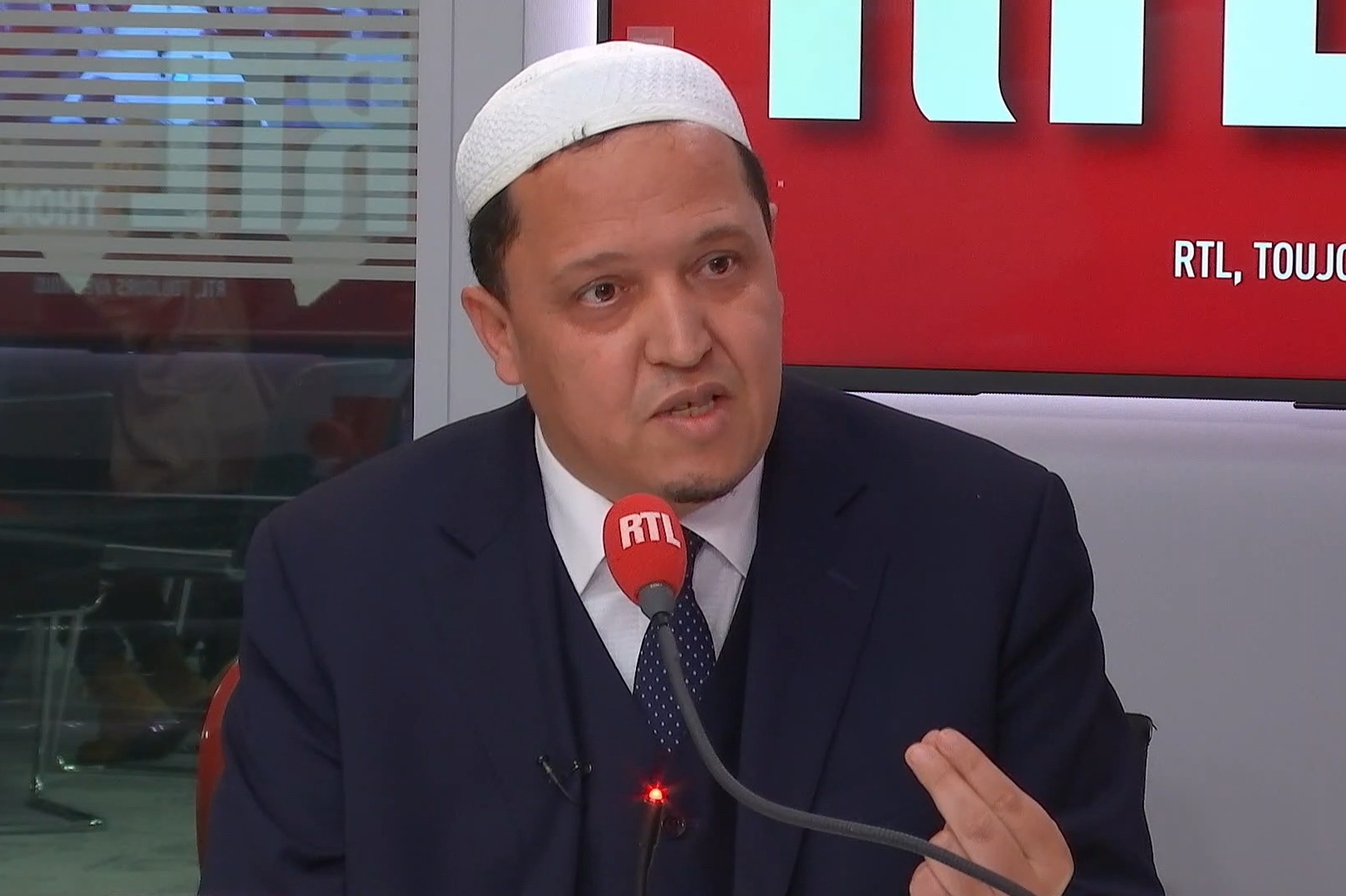 Conseil national des imams : "Je suis prêt à servir", confie l'imam de Drancy