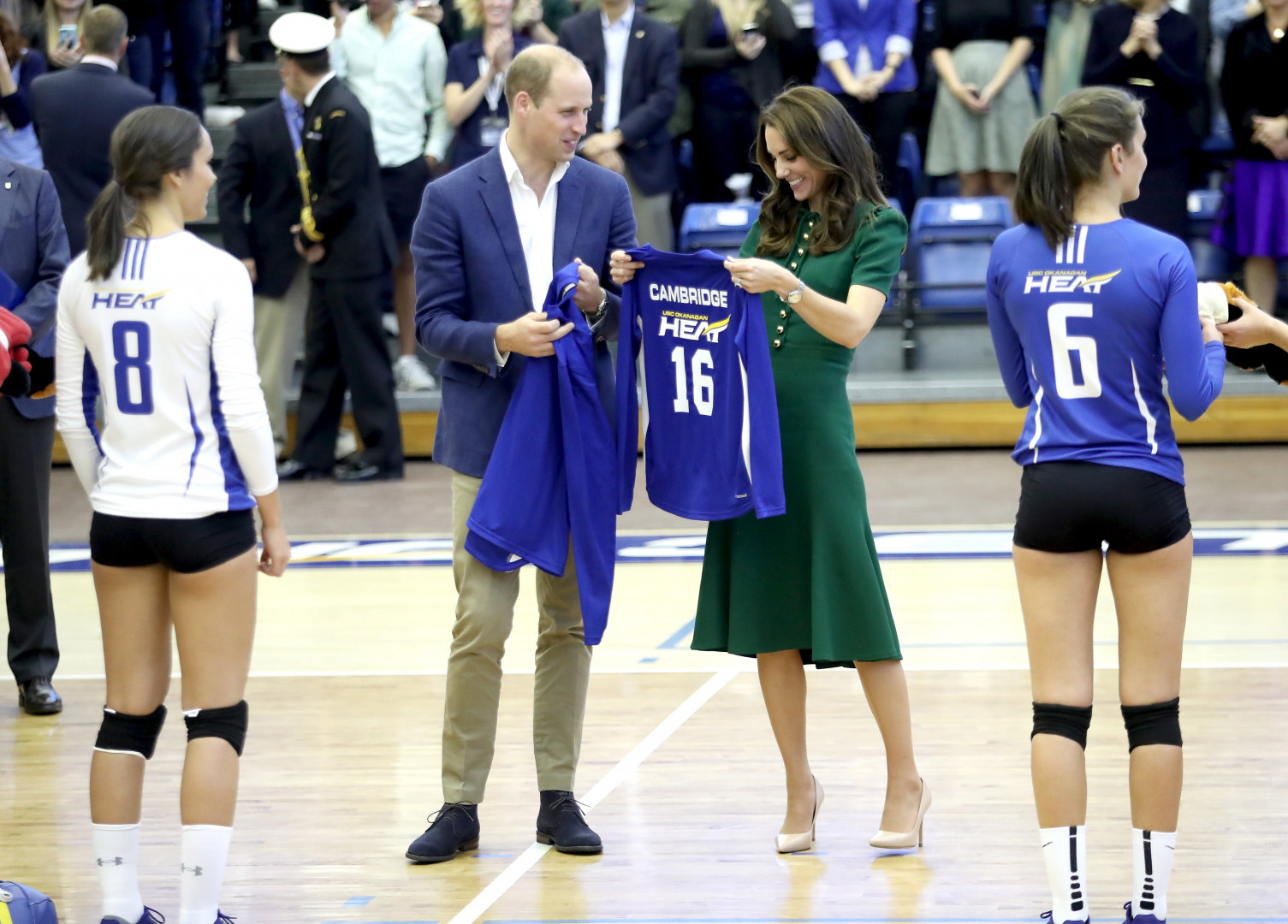EN IMAGES - Kate Middleton chaque jour plus élégante au Canada