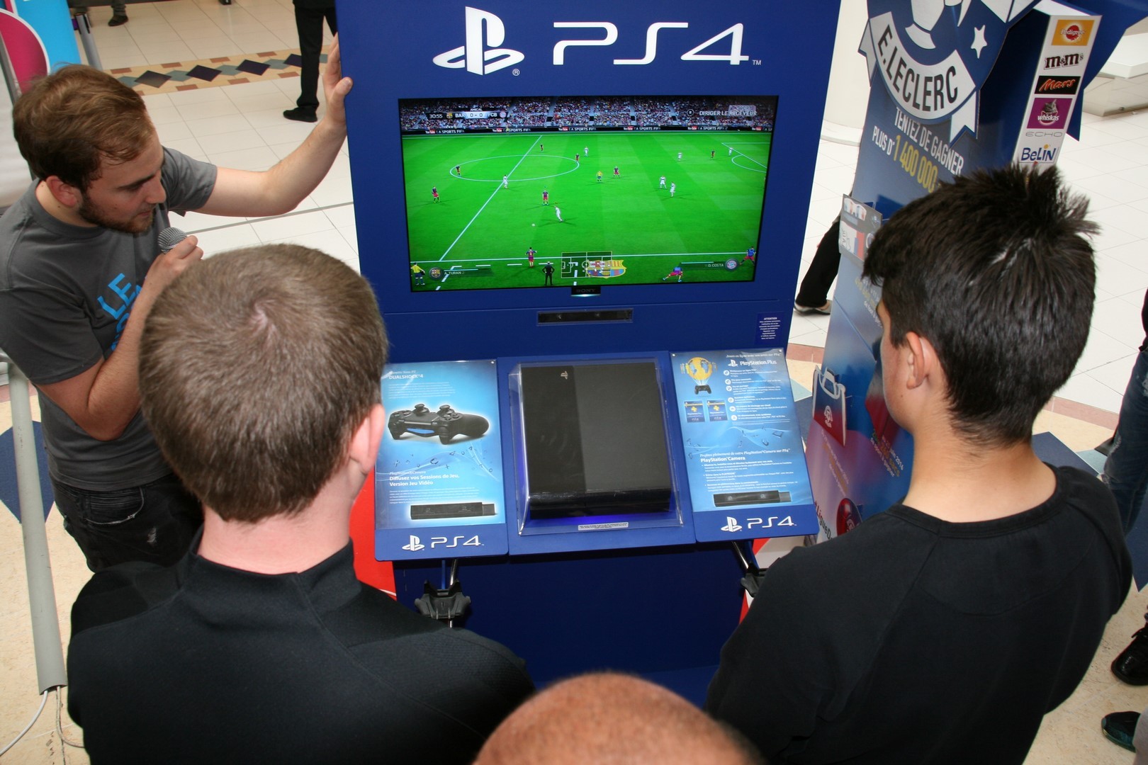 Photos Nantes : Le Tournoi Fifa 16 Fun Games Contest