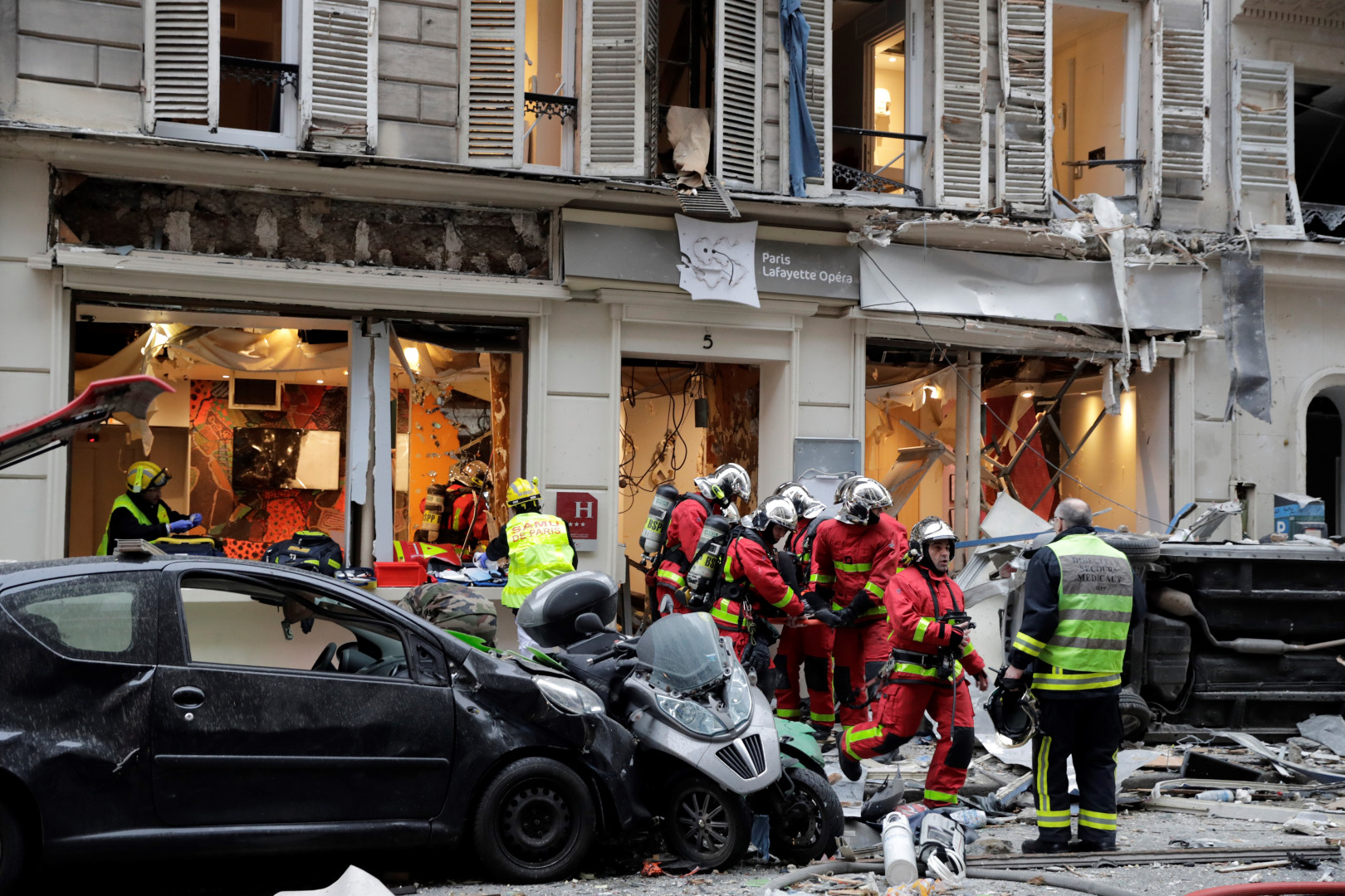 Explosion à Paris : trois morts dont deux pompiers