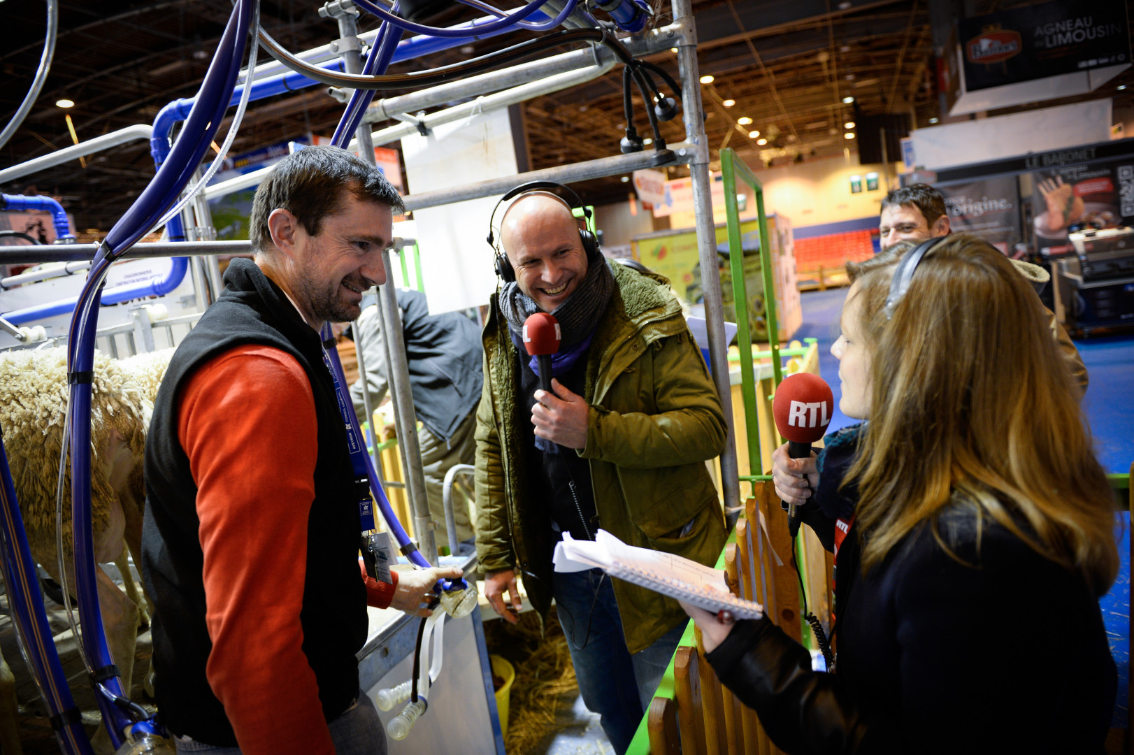 EN IMAGES - Le Salon de l'Agriculture 2015, au micro de "RTL"