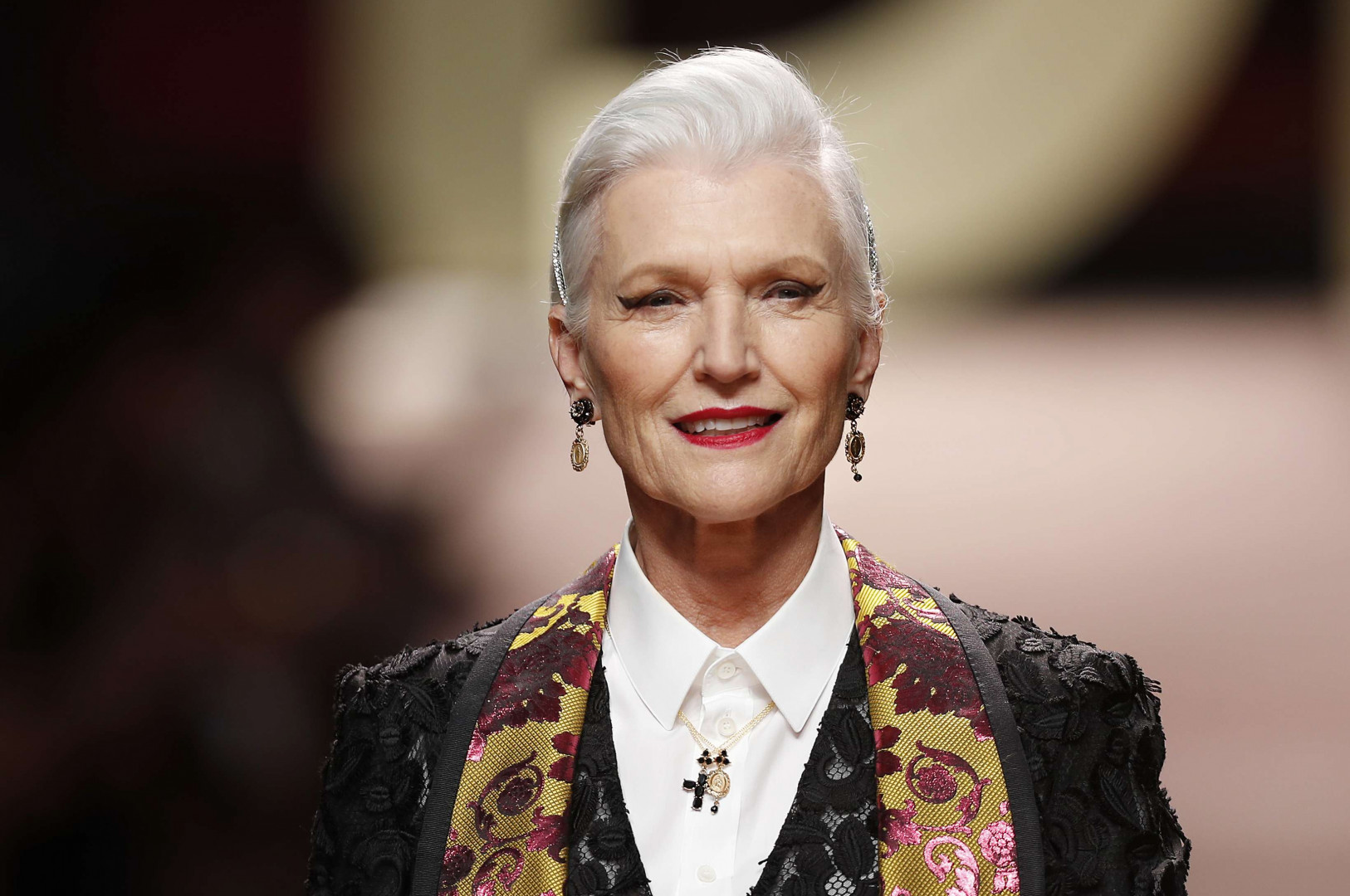 DIAPORAMA - Carla Bruni-Sarkozy et Monica Bellucci défilent pour Dolce ...