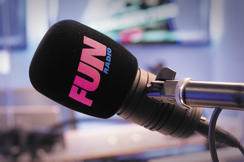 Fun Radio fusionne les pages Facebook des programmes "Vacher Time ...