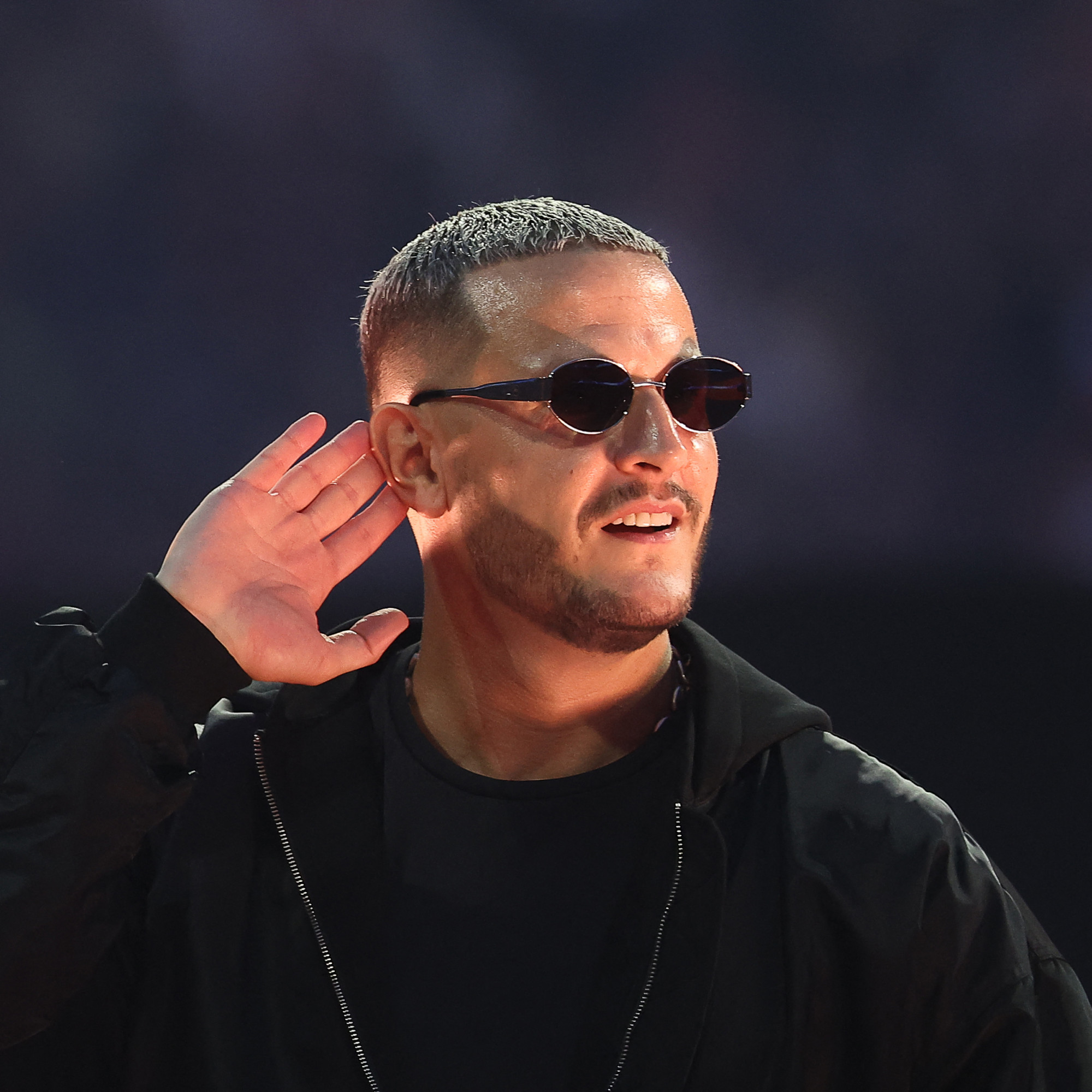 VIDÉO - DJ Snake surprend le public des Arènes de Nîmes avec Mylène Farmer