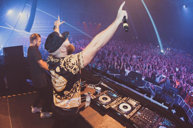 Fun Radio Ibiza Experience : le duo Showtek toujours imprévisible