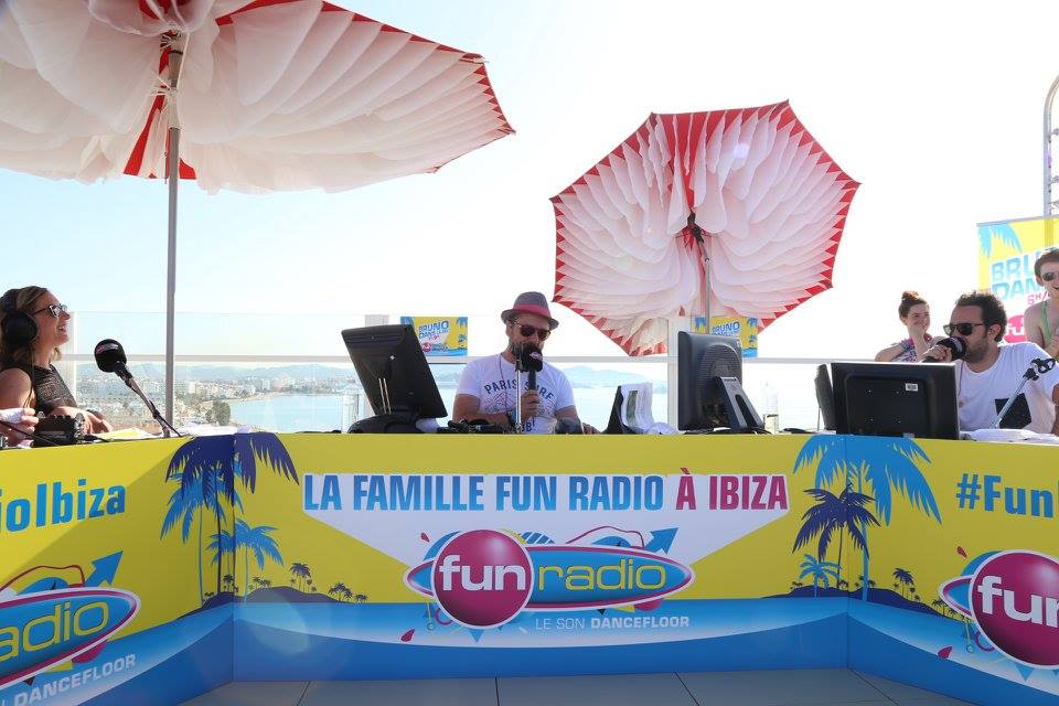 VIDÉO - "Bruno à Ibiza" : toute la famille Fun Radio réunie