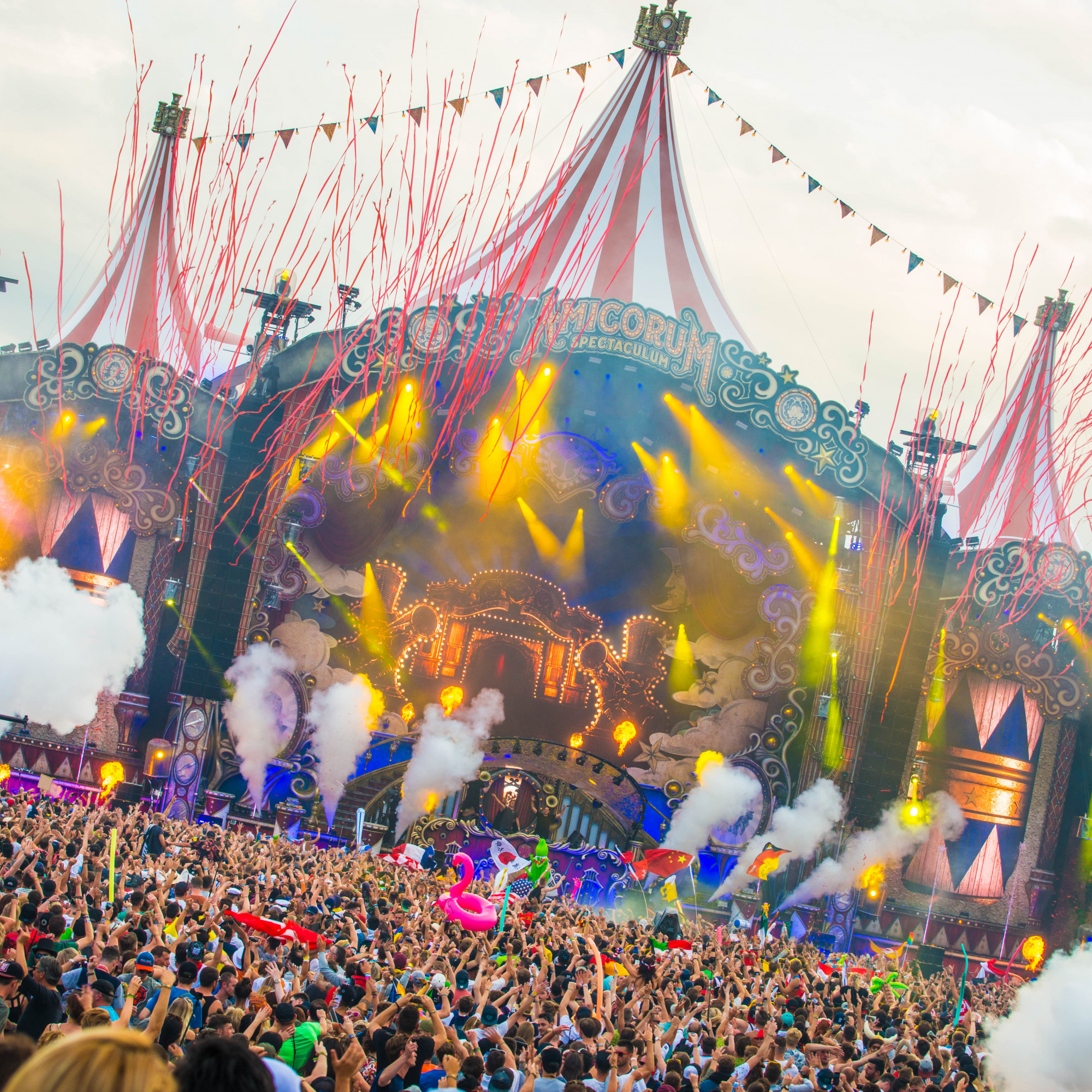 VIDÉO - Tomorrowland 2017 : W&W, KSHMR... Tous les DJ's étaient sur Fun ...