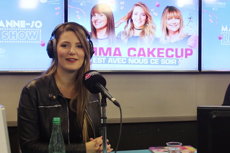 VIDÉO - "Le Night Show" : Emma Cakecup relooke Pablo en femme