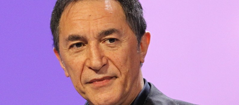 Entre Richard Berry et sa soeur, "la complicité va au-delà des mots"