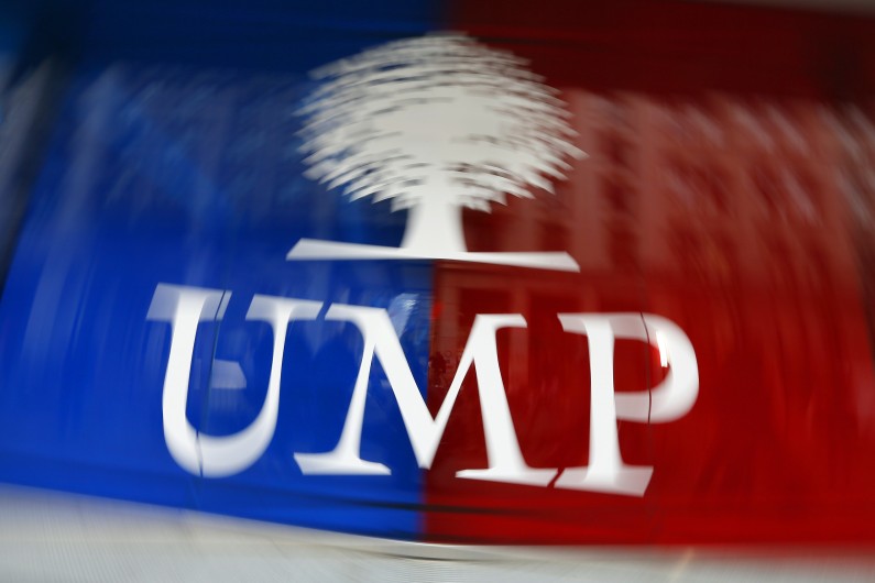 UMP : le groupe au Sénat "dément formellement tout détournement de ...