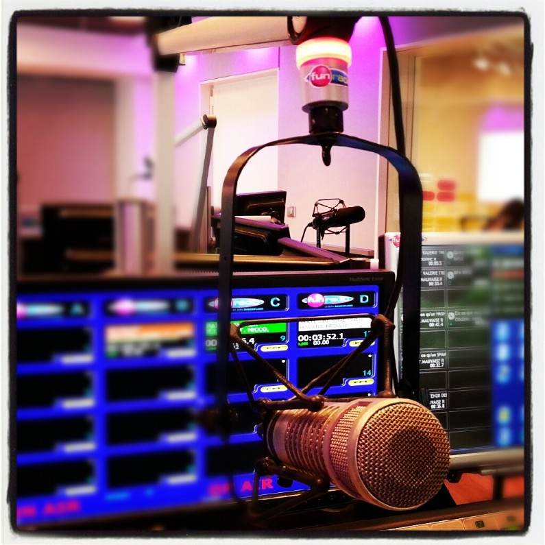 "Fun Radio" remporte son procès face à son ancien animateur Manu Lévy