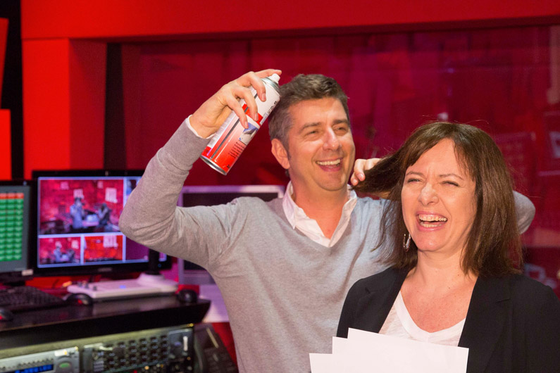 Chansons et jeux dans Ca ne manque pas d'airs avec Jade et Jean-Michel ...