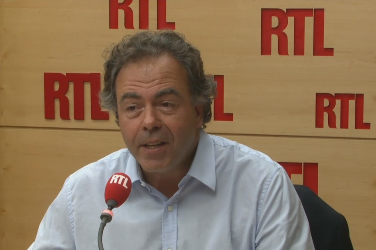 L' UMP a "150 jours pour changer d'époque", estime Luc Chatel