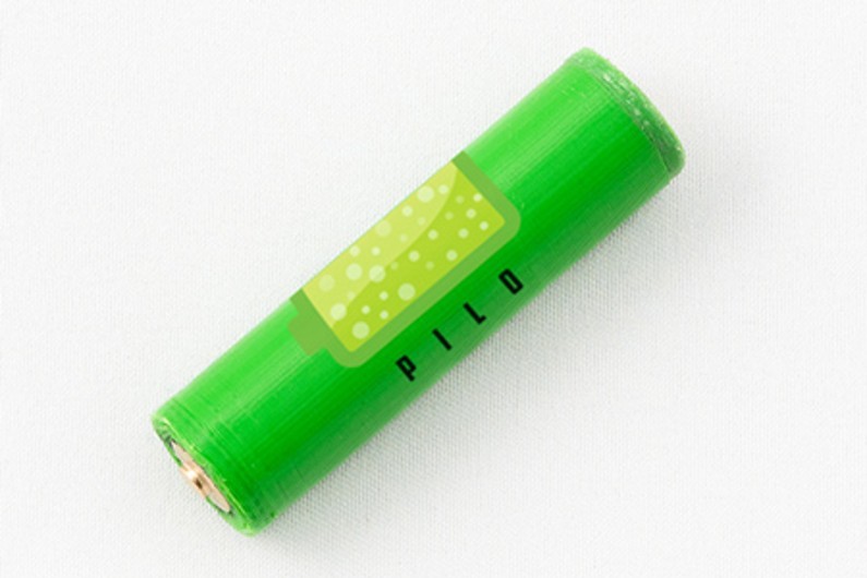 Une pile qui se recharge en la secouant