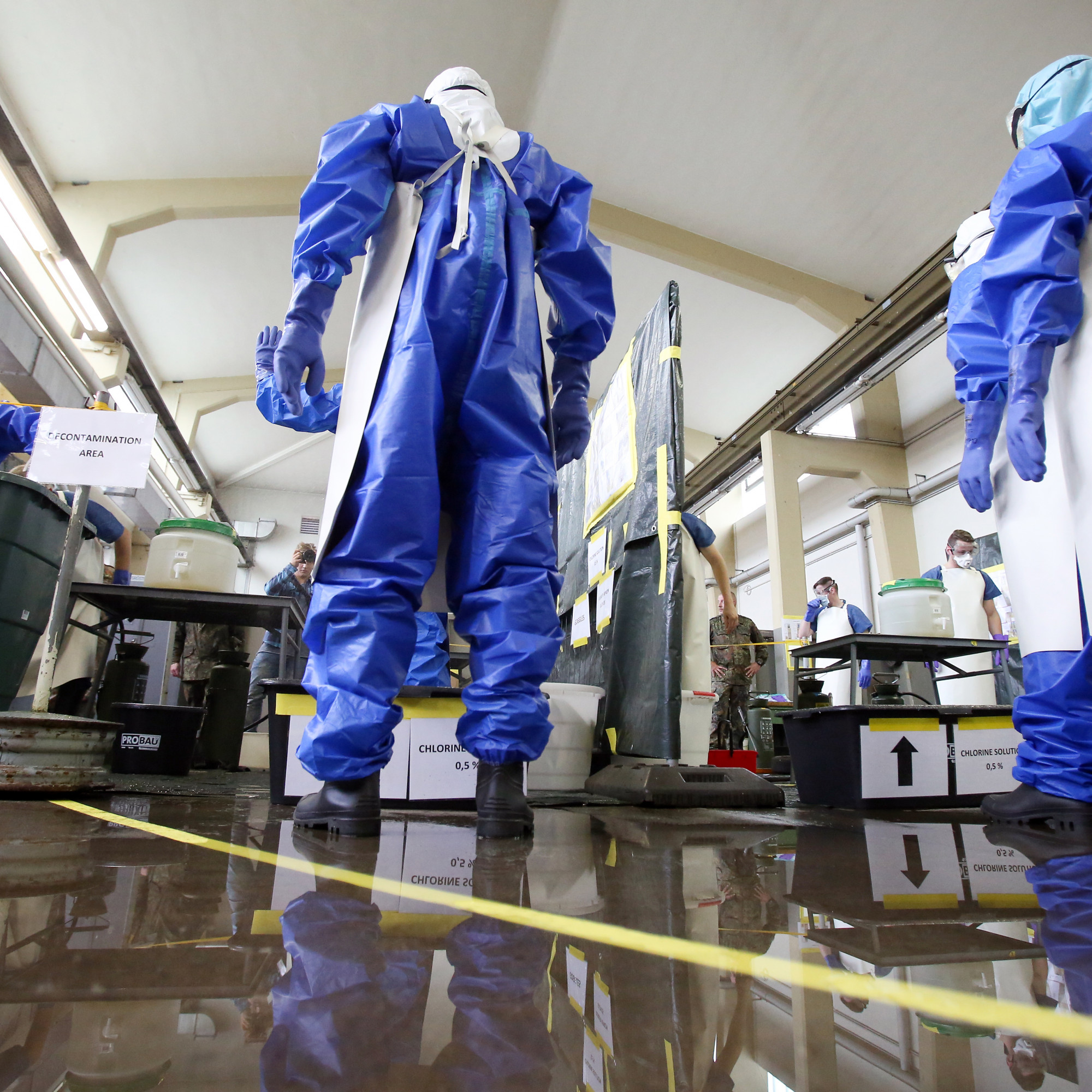 En Sierra Leone, 80% des appels au numéro d'urgence Ebola sont des canulars