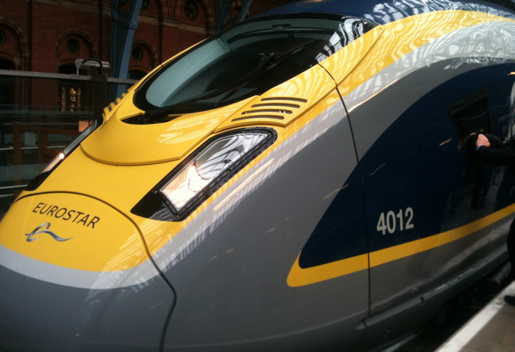 EN IMAGES - Eurostar : 20 ans de voyages