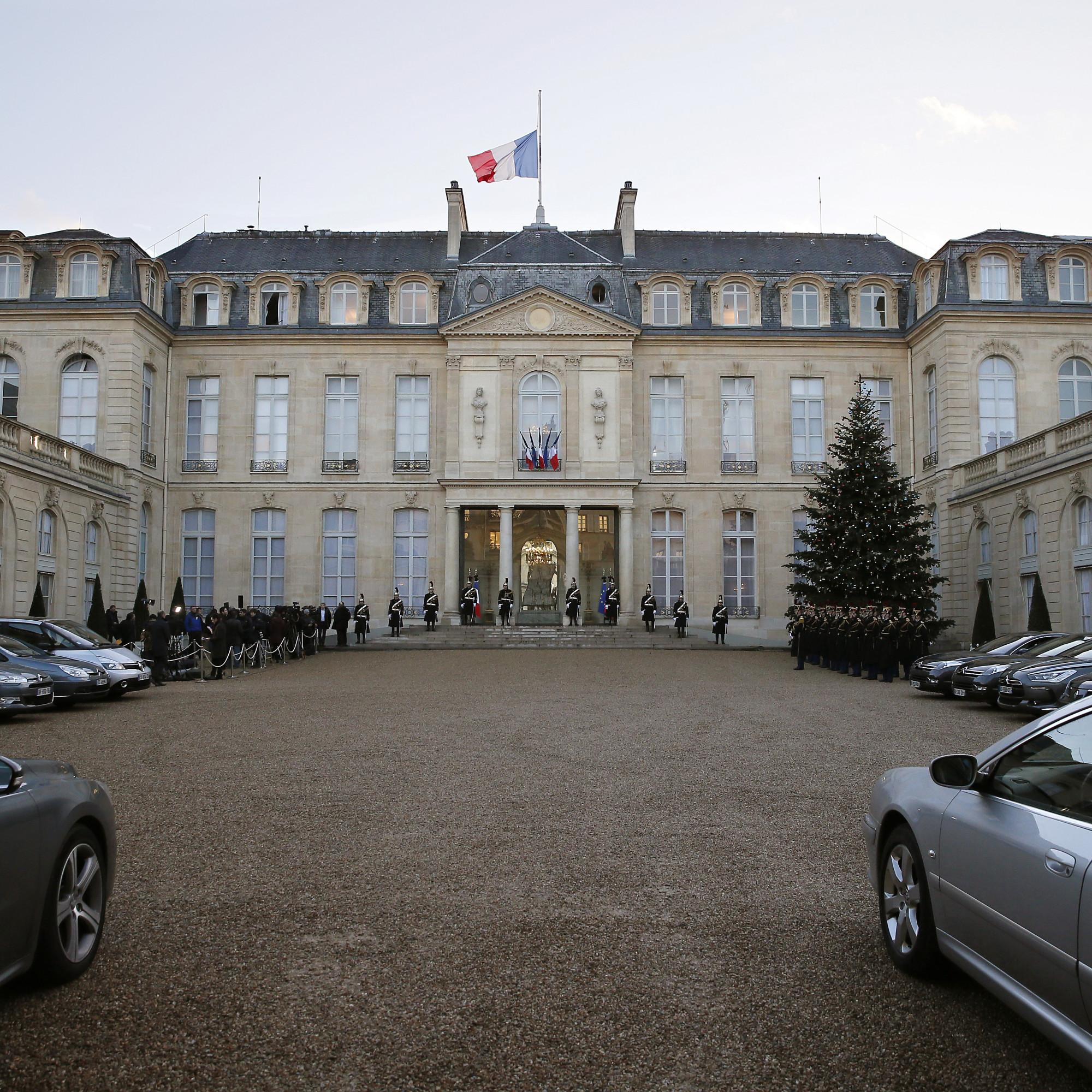 Un drone a survolé l'Élysée pendant quelques secondes