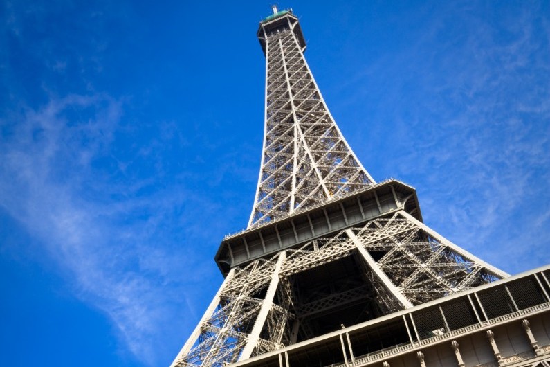 Snapchat rassemble les vidéos sur Paris dans une "story" dédiée