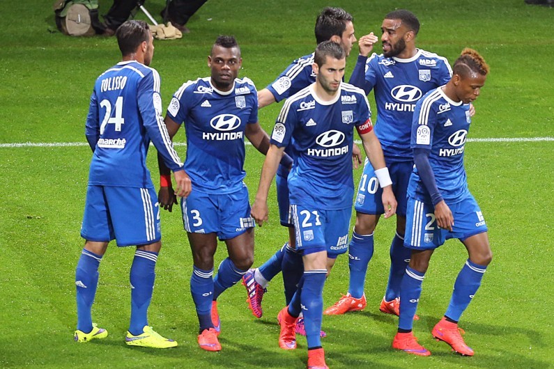 Reims-Lyon : l'OL s'impose avec deux visages et attend mardi la réponse ...