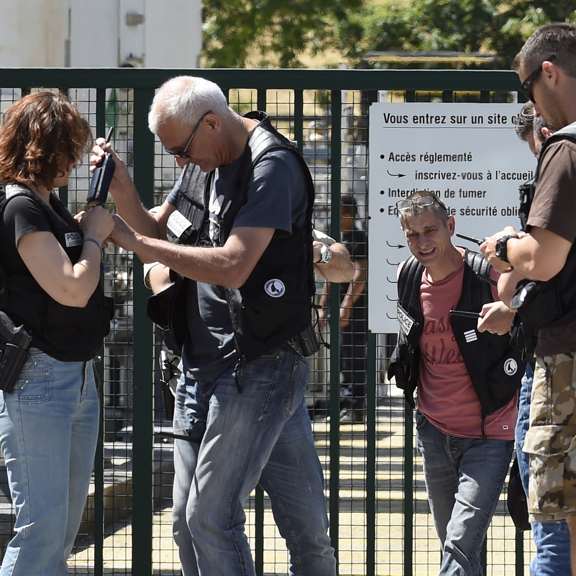 Attentat en Isère : Yassin Salhi voulait faire exploser l'usine de gaz ...