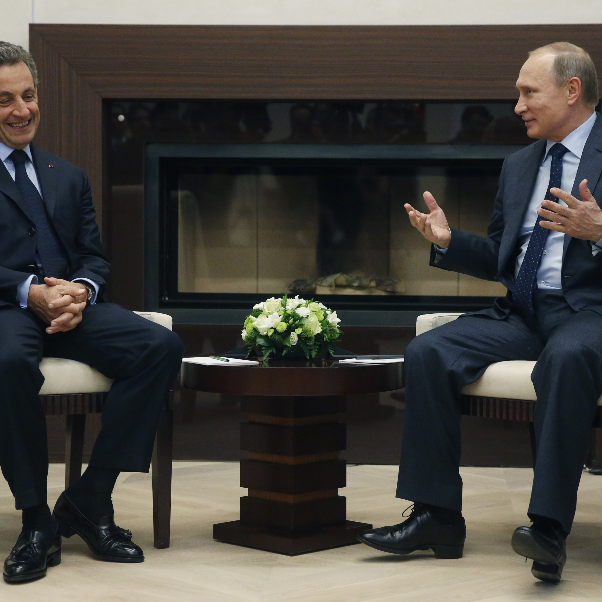 À Moscou, Nicolas Sarkozy déclare une nouvelle fois son amour à la ...