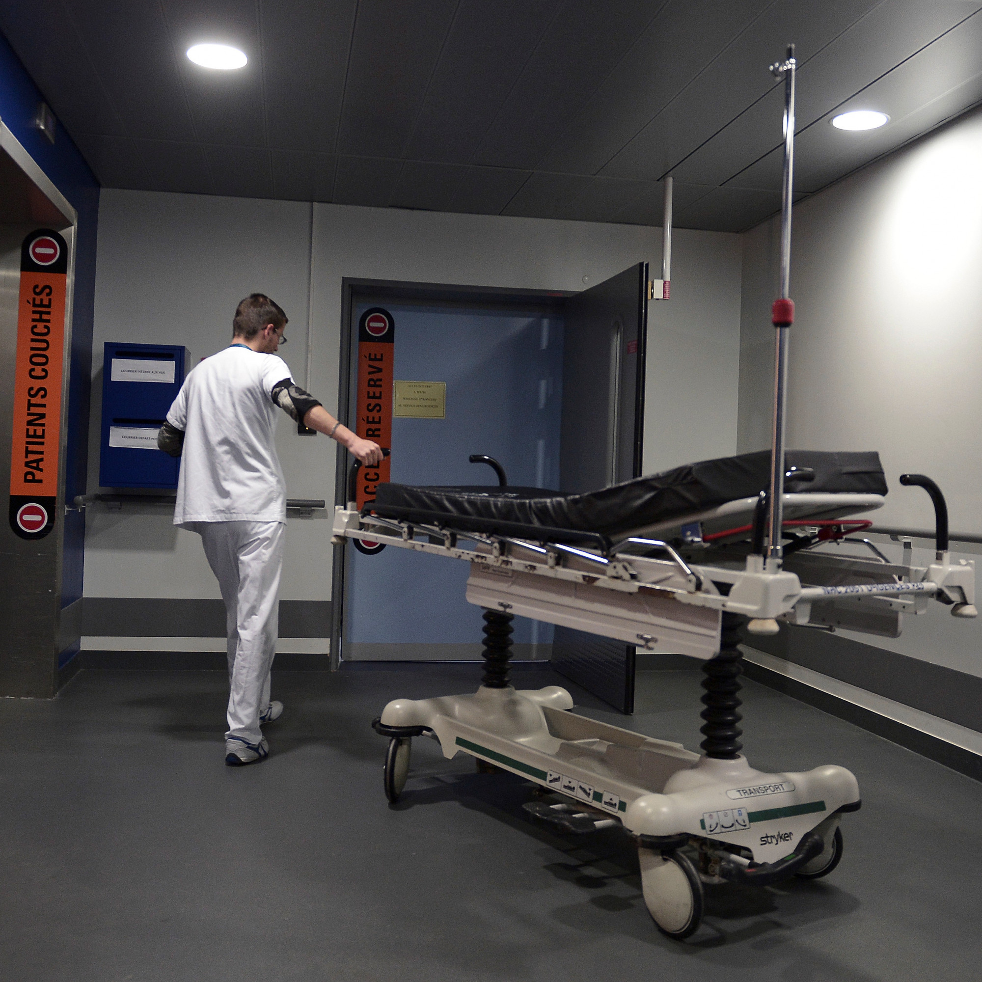 Lutte contre le cancer : vers un hôpital à deux vitesses