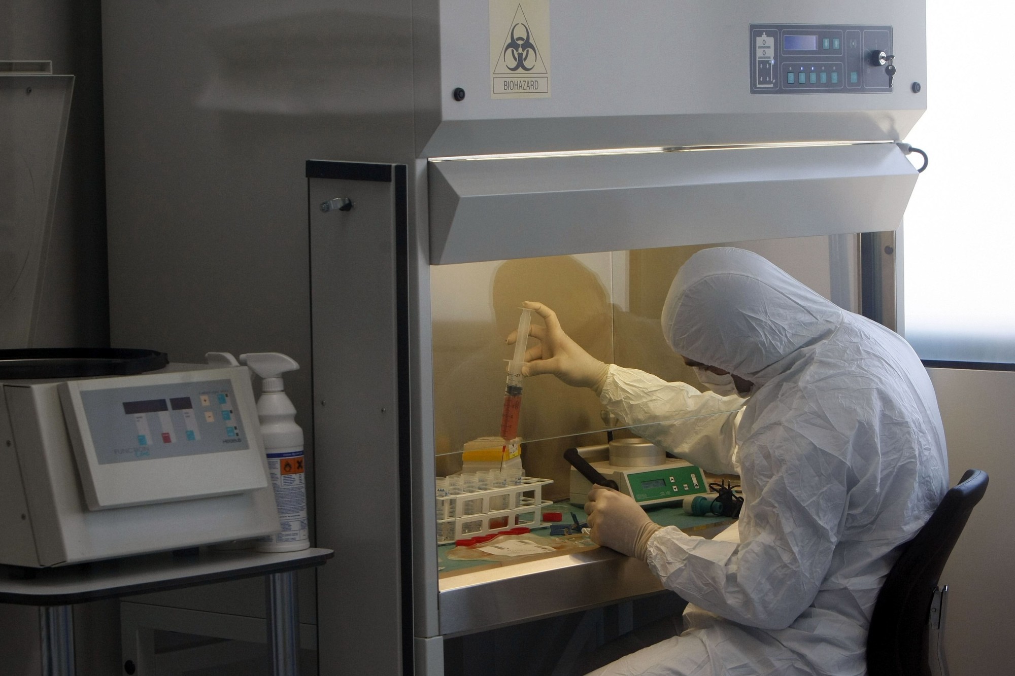 Cancer de la prostate : un traitement plus efficace et avec moins d ...