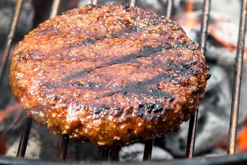 Alimentation : Herta commercialise le premier steak cru vegan