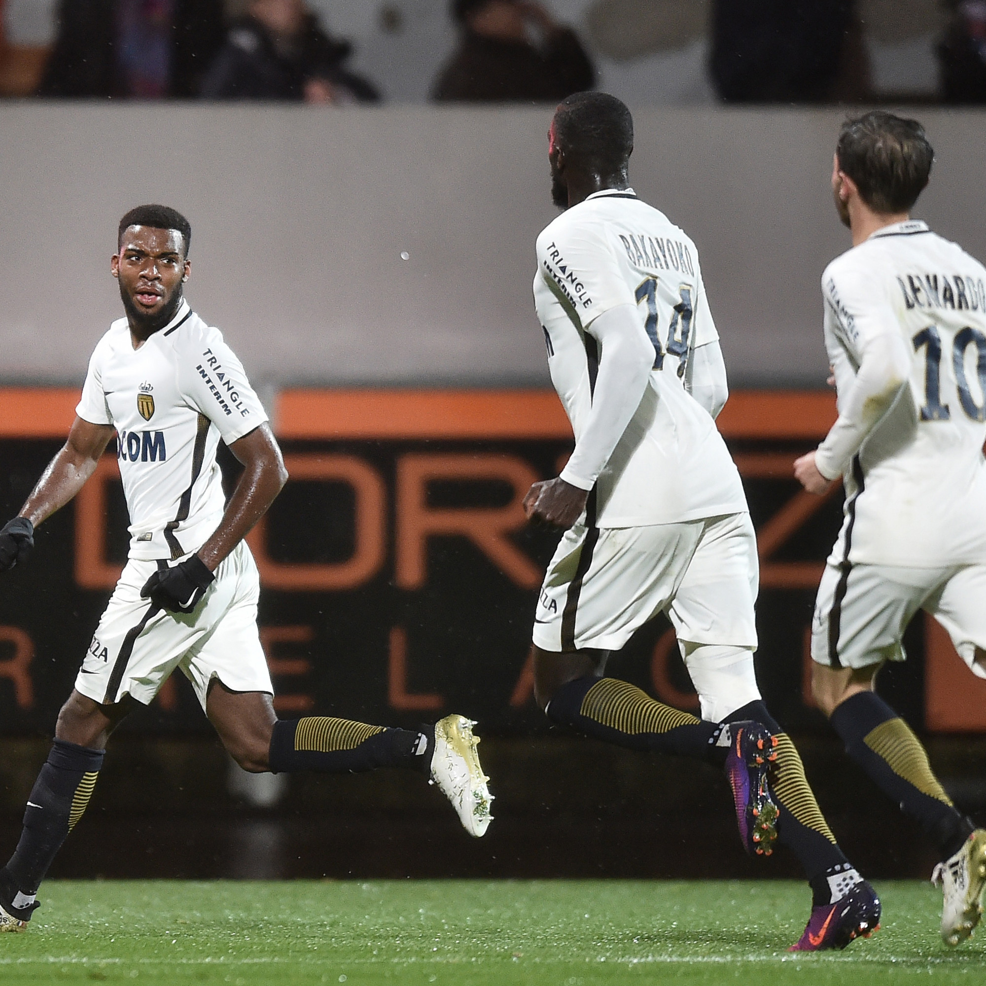 Monaco s'impose à Lorient et prend la tête de la Ligue 1