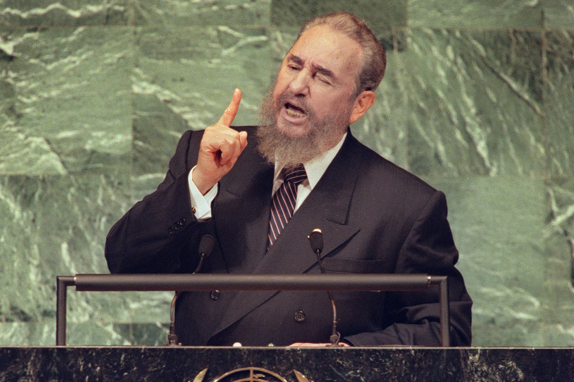 Le journal de 12h30 : les funérailles de Fidel Castro prévues le 4 décembre