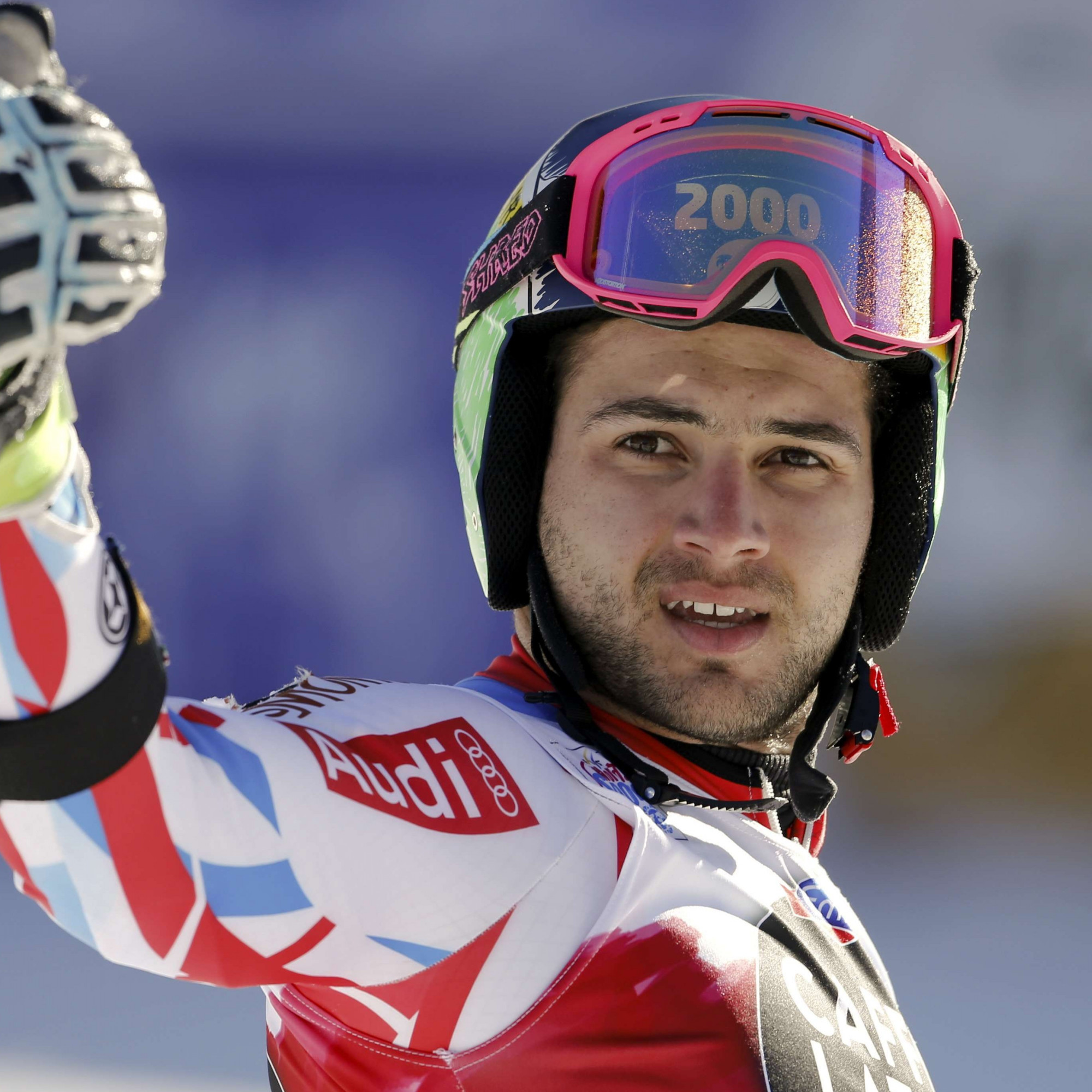 Carton français en géant à Val d'Isère