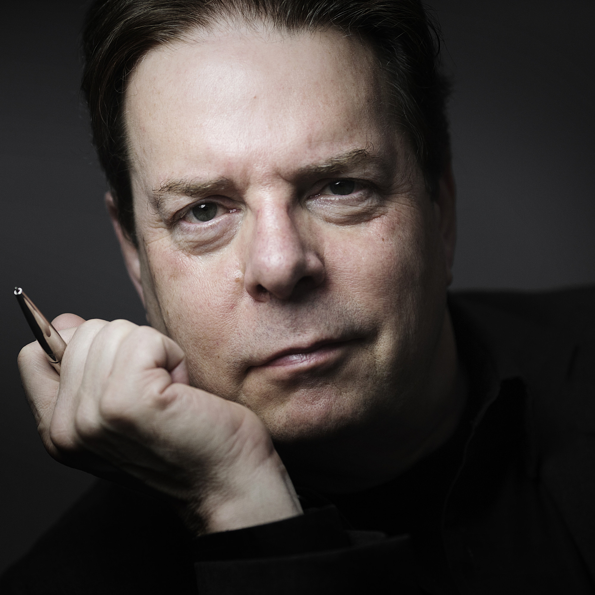 Douglas Kennedy : "Toutes ces grandes questions sans réponse", un ...