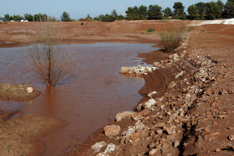 "Boues rouges" : l'Europe somme la France de s'expliquer