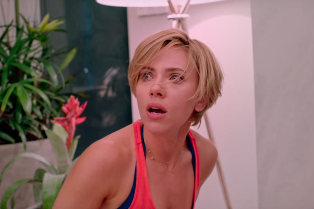 VidÉo Rough Night Scarlett Johansson Tue Un Strip Teaser Dans La 8951