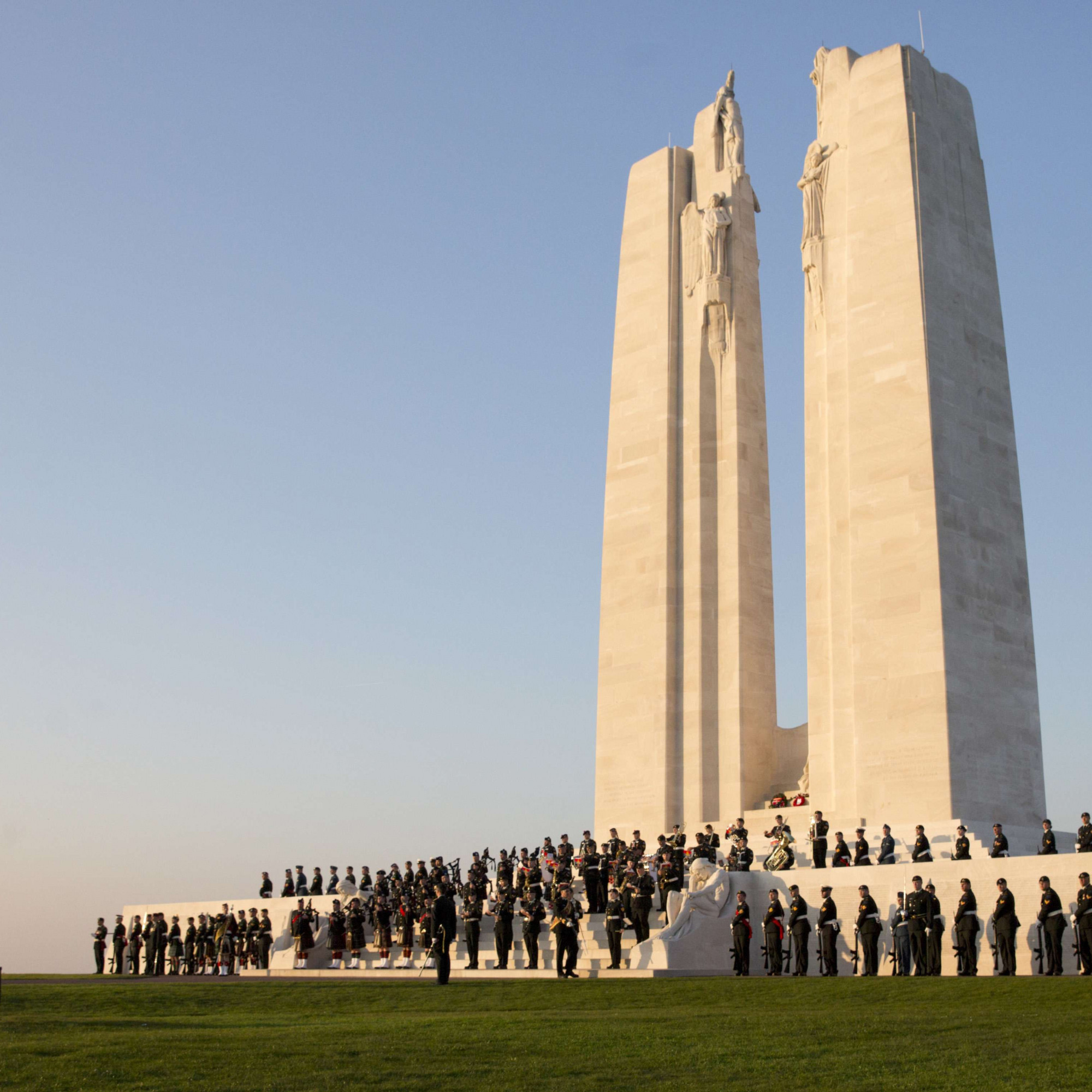 Journal de 8h : La bataille de Vimy célébrée pour ses 100 ans