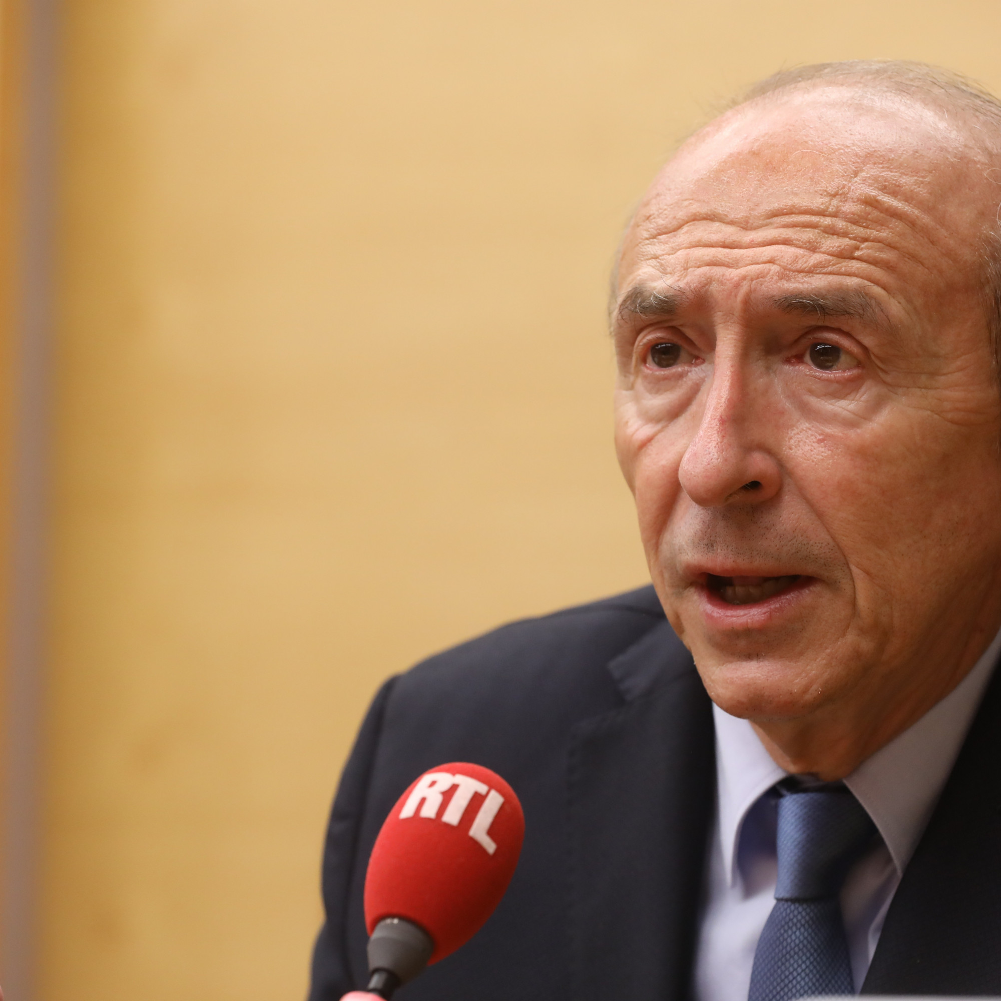 Gérard Collomb sur RTL : "À un moment donné, il faudra sortir de l'état ...