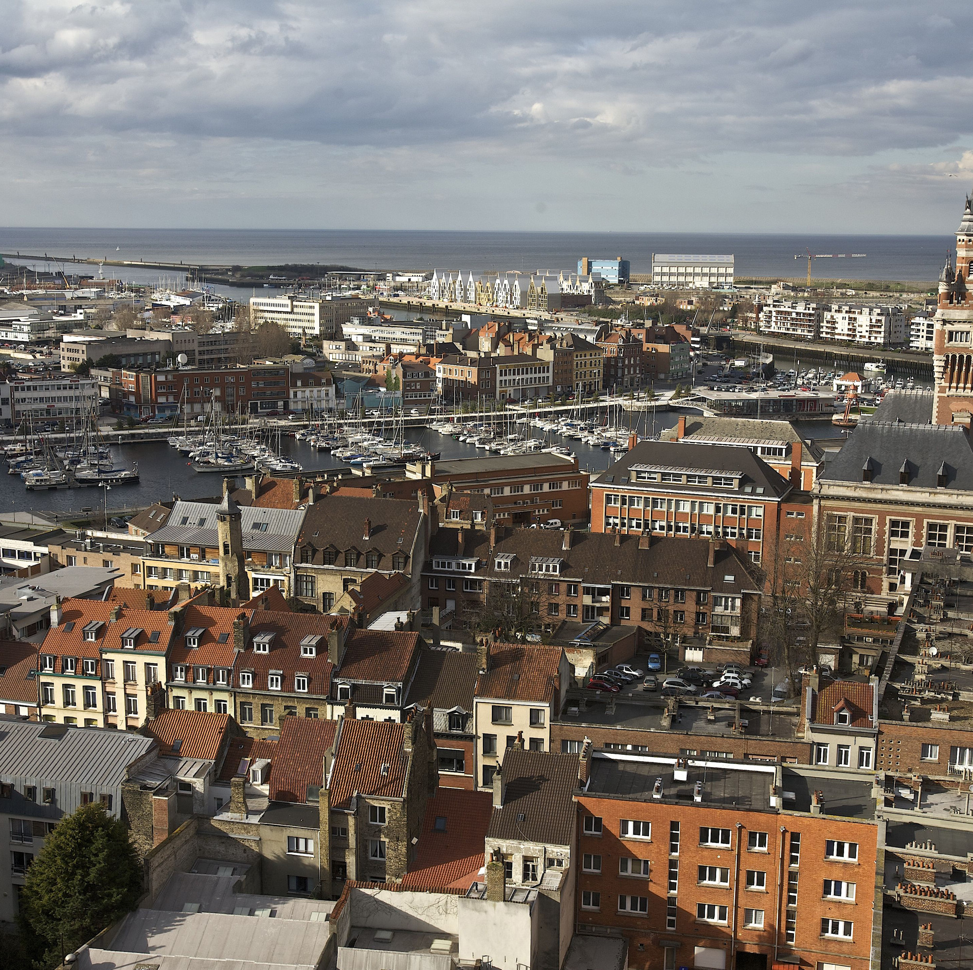 Dunkerque : il lègue près de 2 millions d'euros à la ville en imposant ...