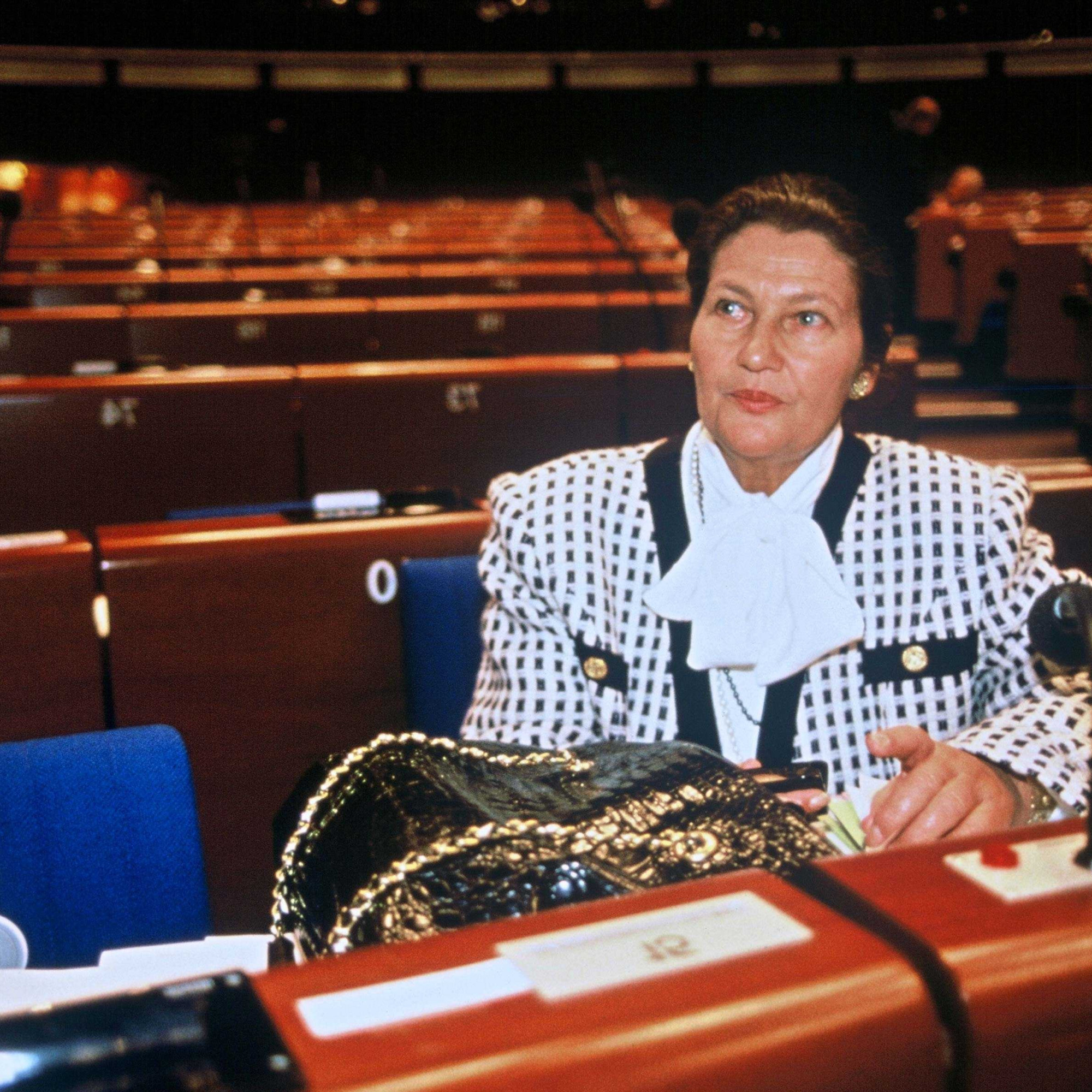 Décès de Simone Veil : "Elle n'avait jamais peur", se souvient Alain ...