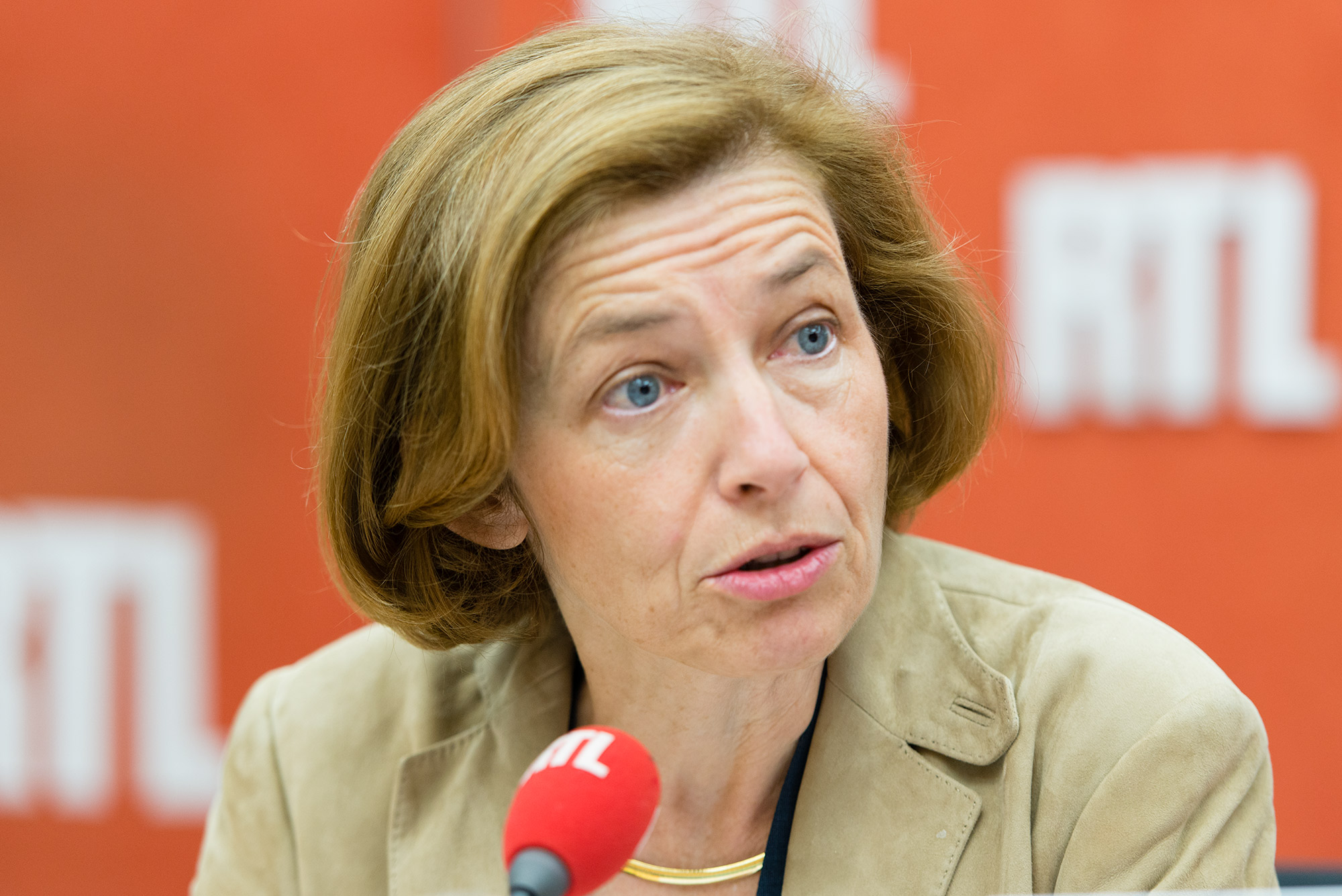 14 juillet : le général de Villiers présent au défilé, confirme ...