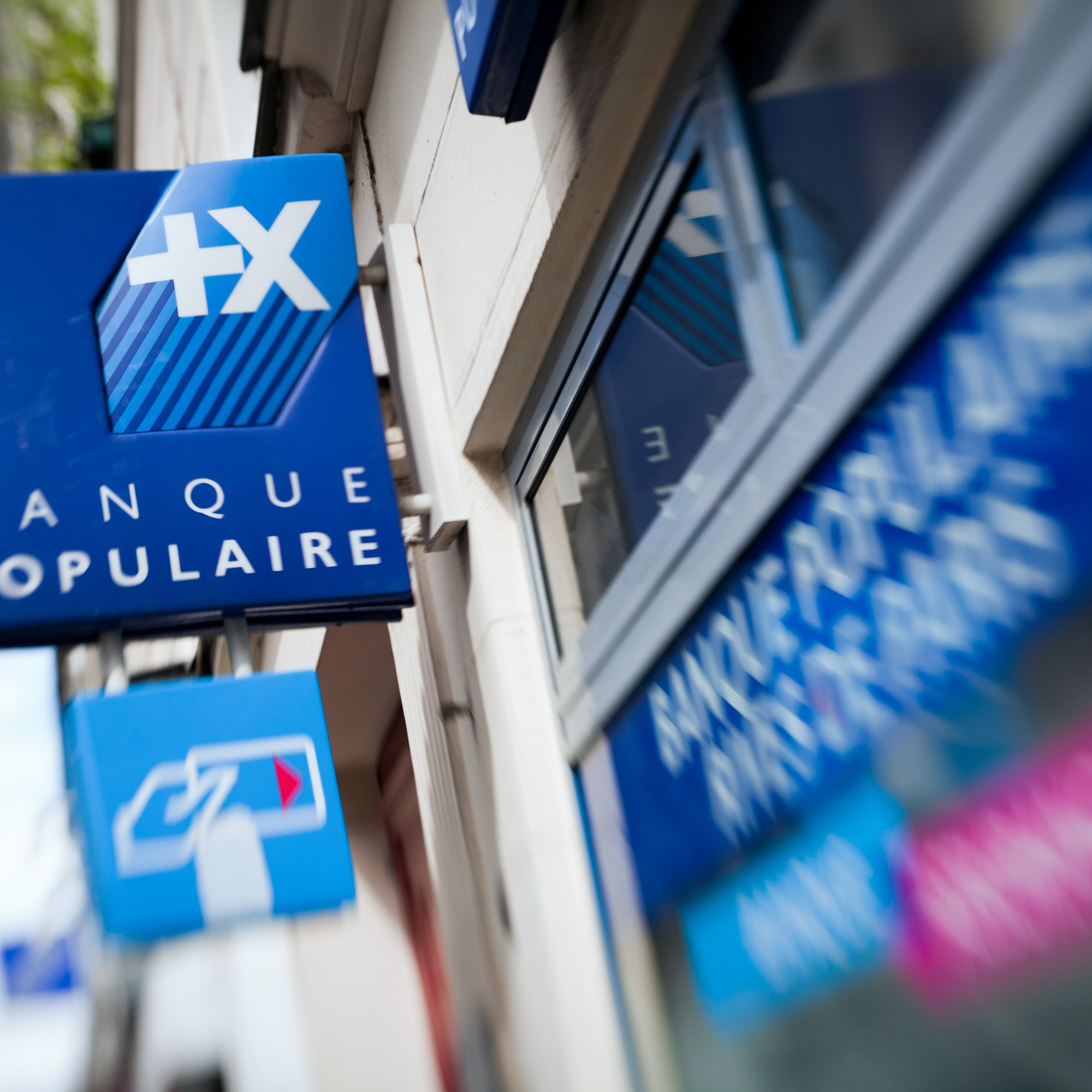 Saint-Étienne : une guichetière de banque blessée à l'arme blanche