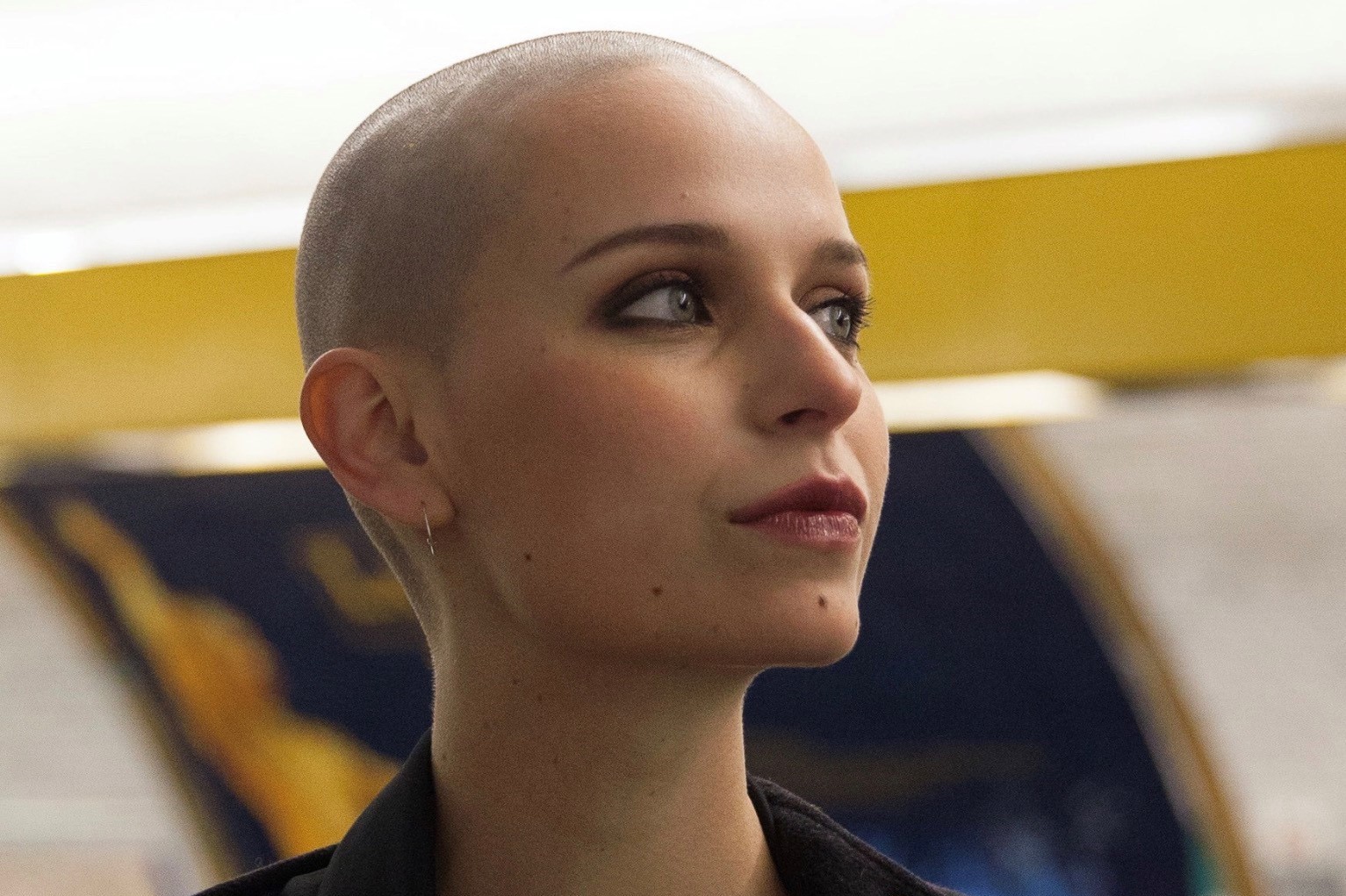 Naomi Roth ne se considère pas "comme étant une femme entourée d'hommes"