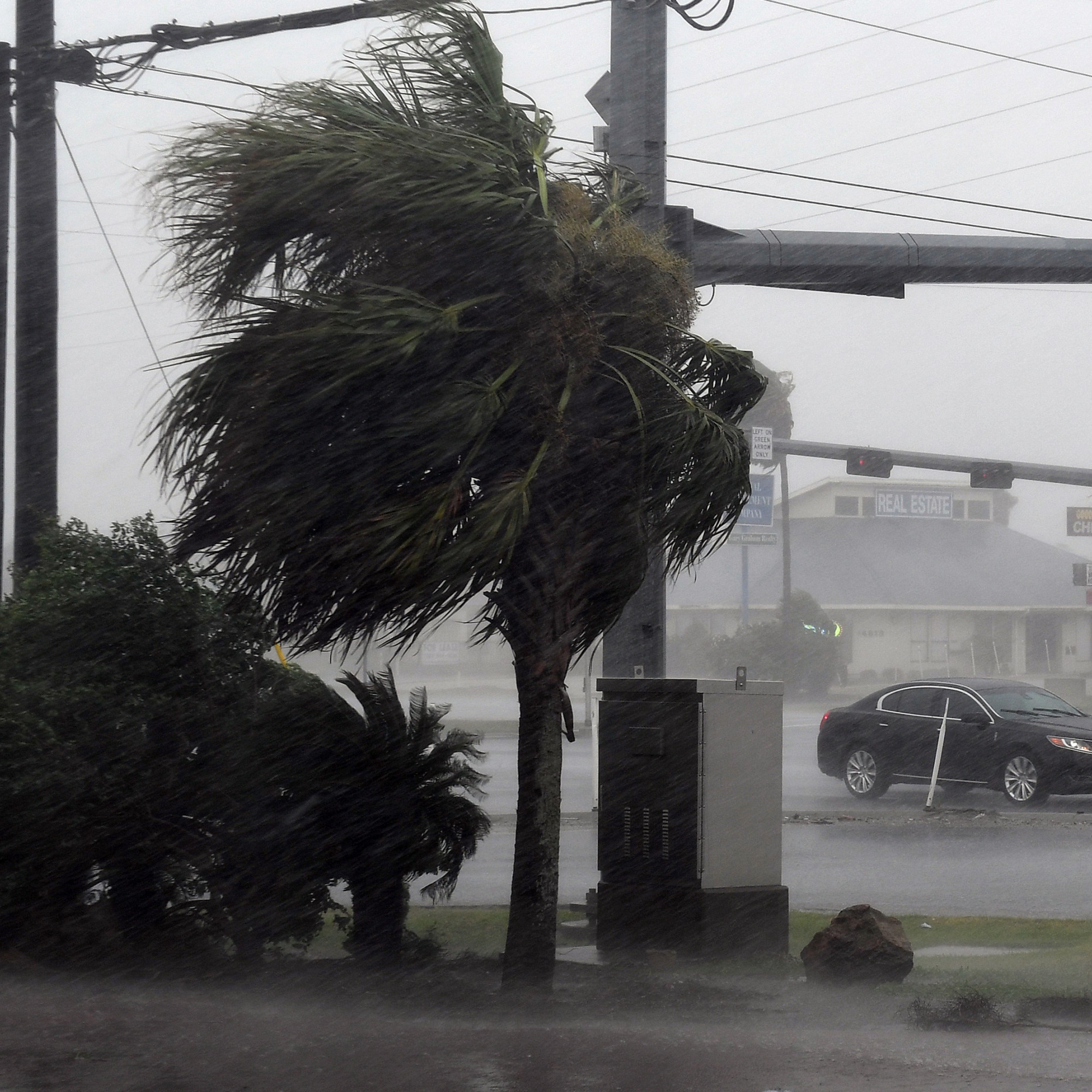 DIAPORAMA - États-Unis : l'ouragan Harvey frappe violemment le Texas