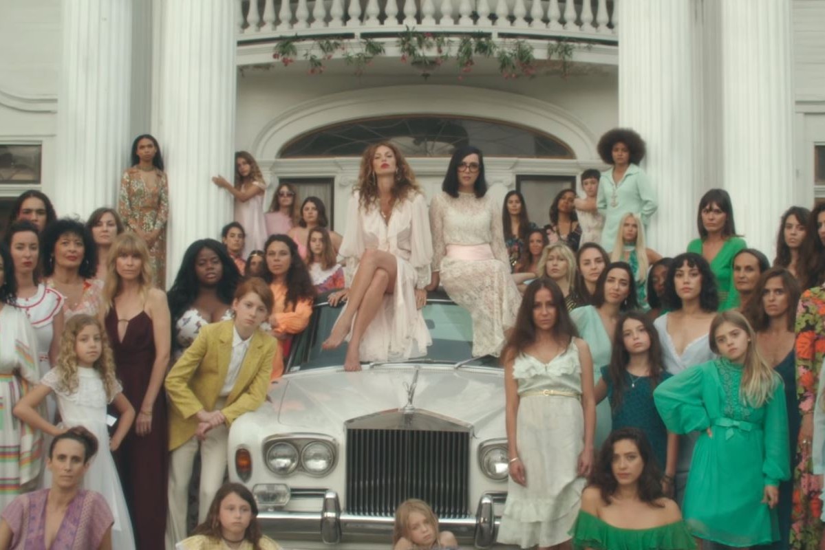 VIDÉO - Brigitte dévoile un clip 100% féminin pour son single "Palladium"