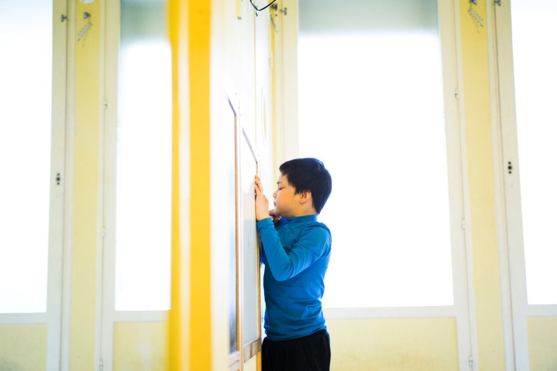 Autisme : un médicament pour faciliter les interactions sociales chez l ...