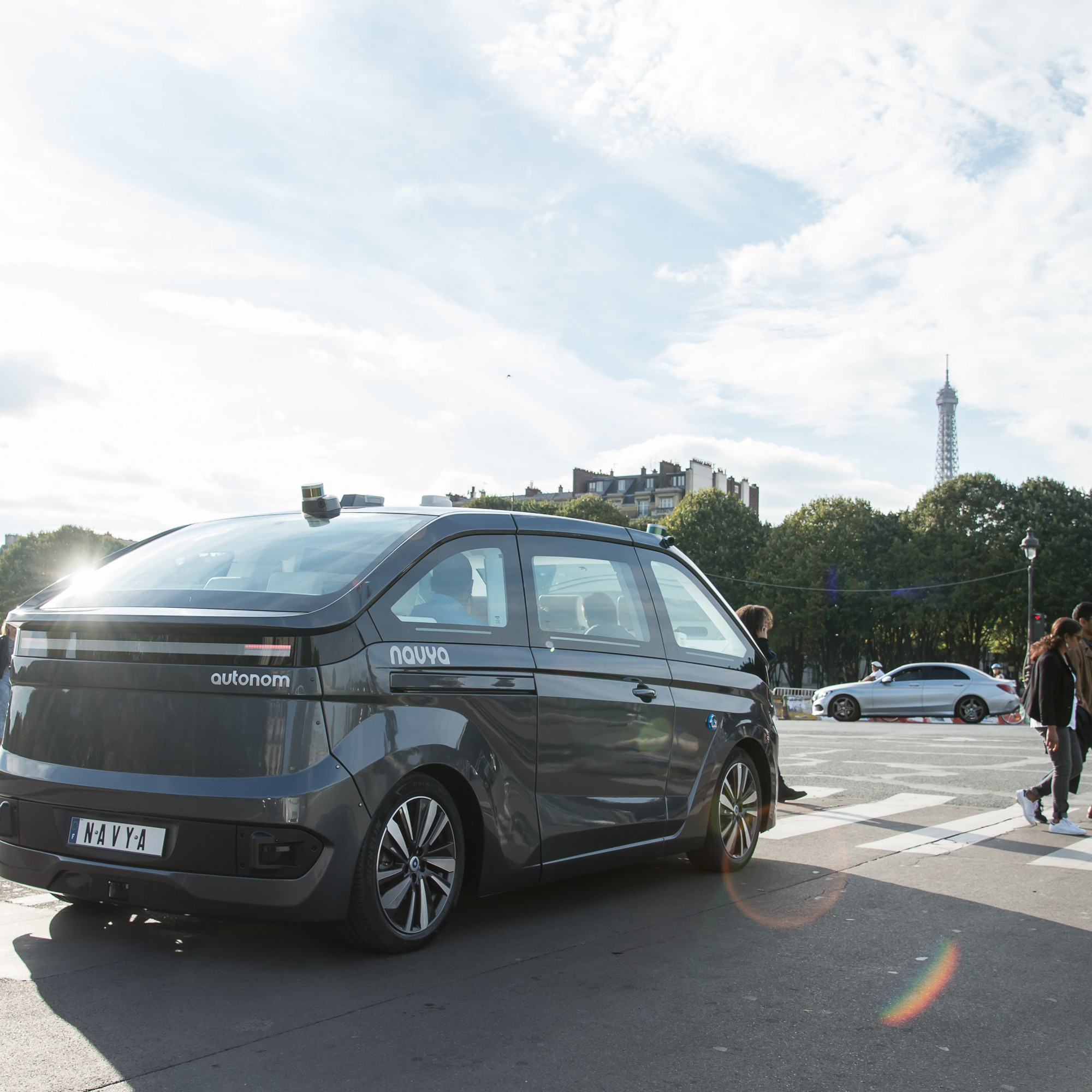 Les taxis autonomes bientôt dans les rues et sur les routes