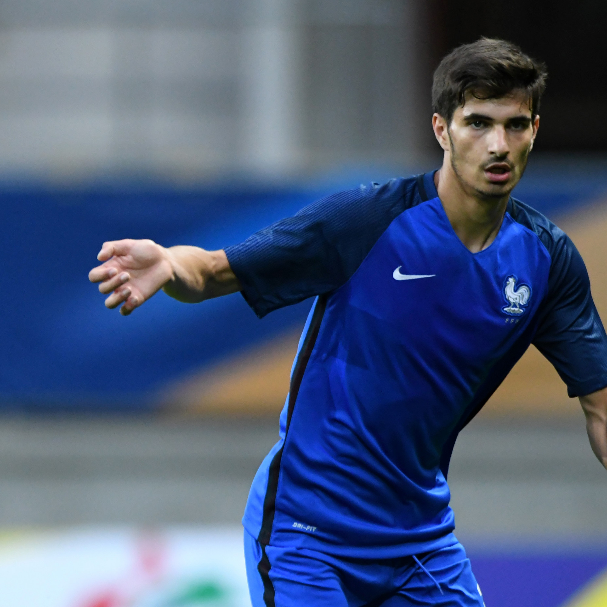 Mercato : Terrier arrive à l'OL et part à Strasbourg, Doria prêté en ...