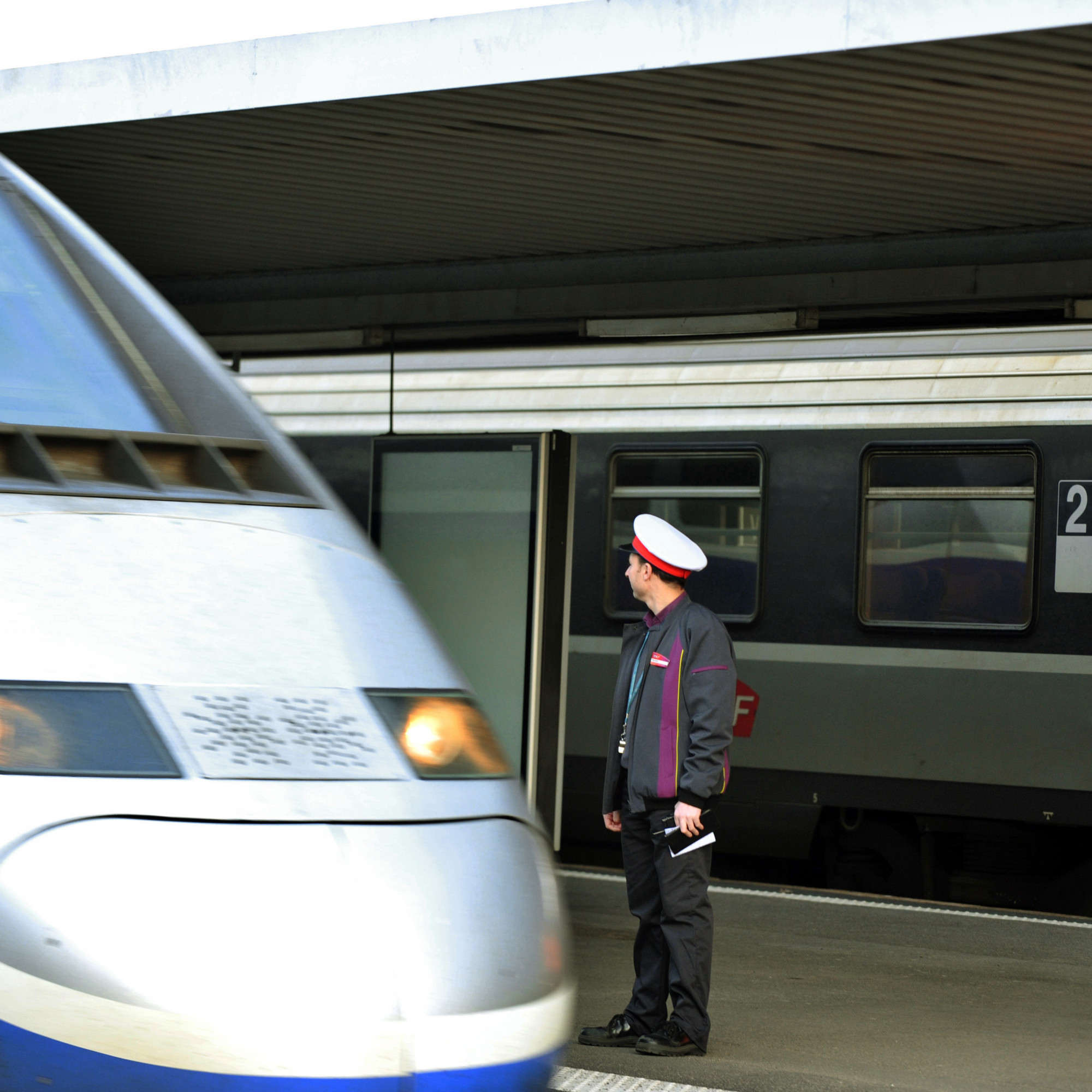 Voyages-sncf.com : la SNCF se lance dans le tourisme connecté