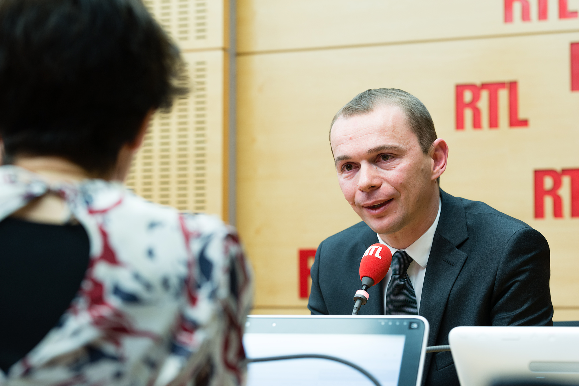 Fonction publique : Fonction publique :