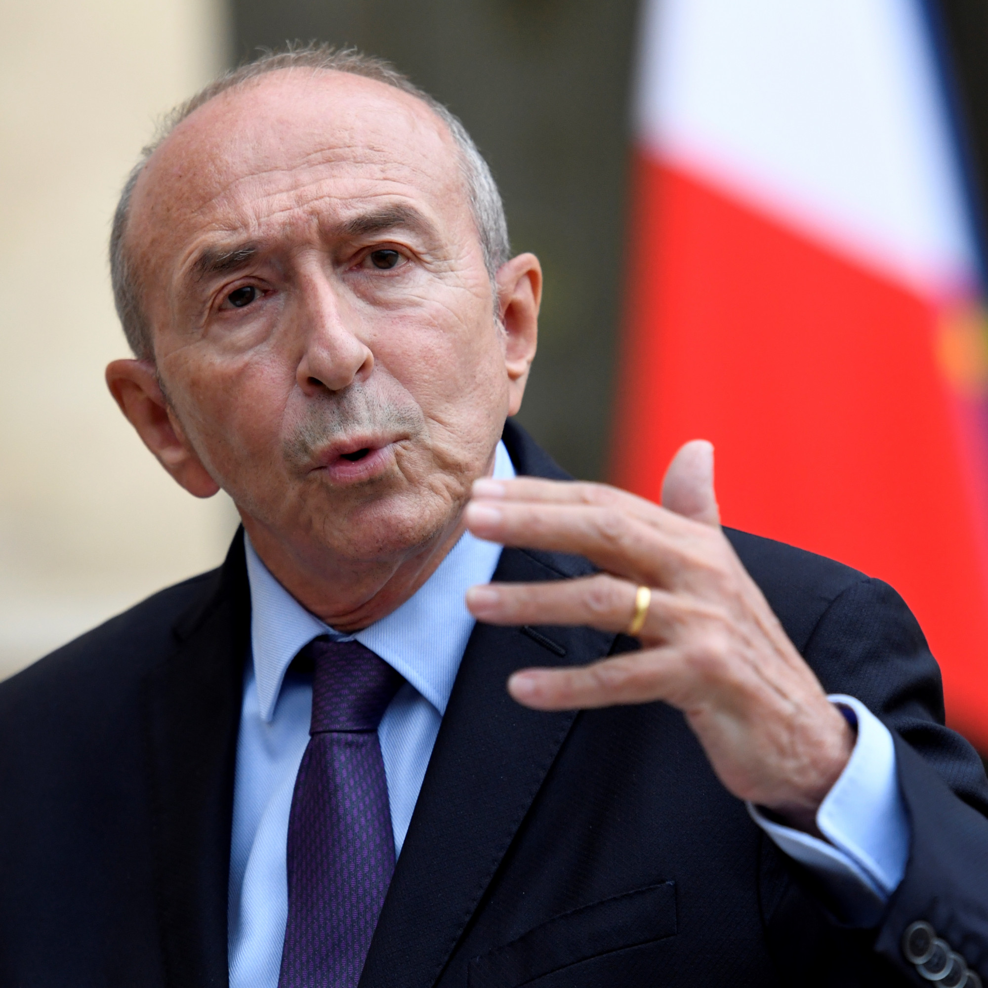 Gérard Collomb en visite à Marseille pour affirmer l'engagement de l'État